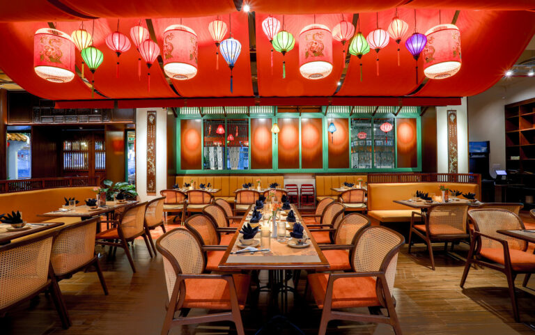 Menas Mall Saigon Airport: A Premium “All-in-One” Shopping Destination ...